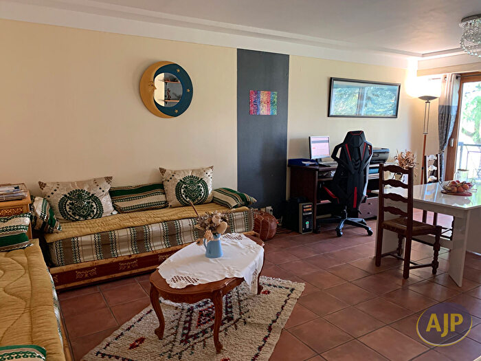 Appartement à vendre - Saint-Sébastien-sur-Loire, Est - 2 pièces - 1 chambre