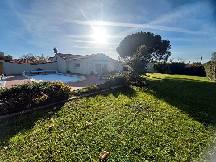 Maison à vendre - Niort, Saint-Florent - 7 pièces - 4 chambres