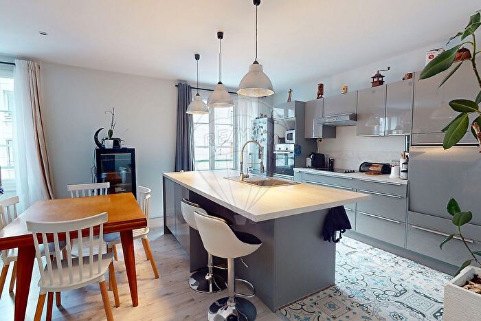 Appartement à vendre - Orléans - 3 pièces - 2 chambres