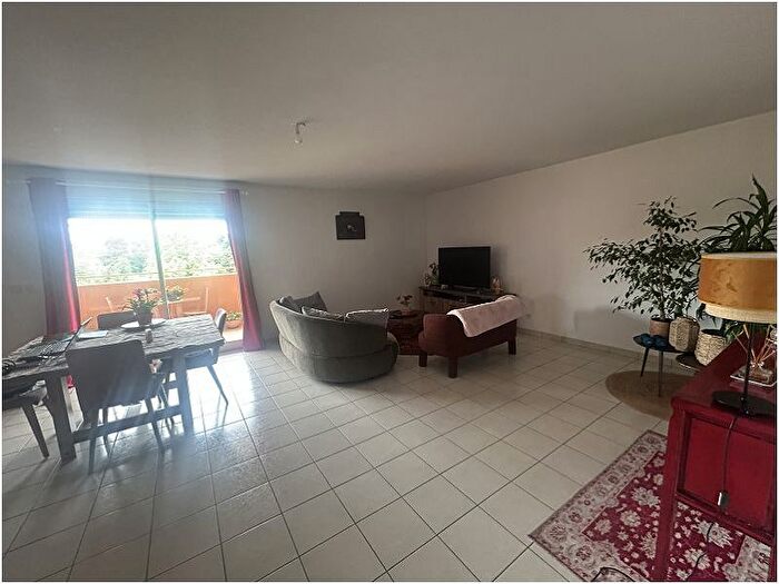 Appartement à louer - Boujan-sur-Libron - 3 pièces - 2 chambres
