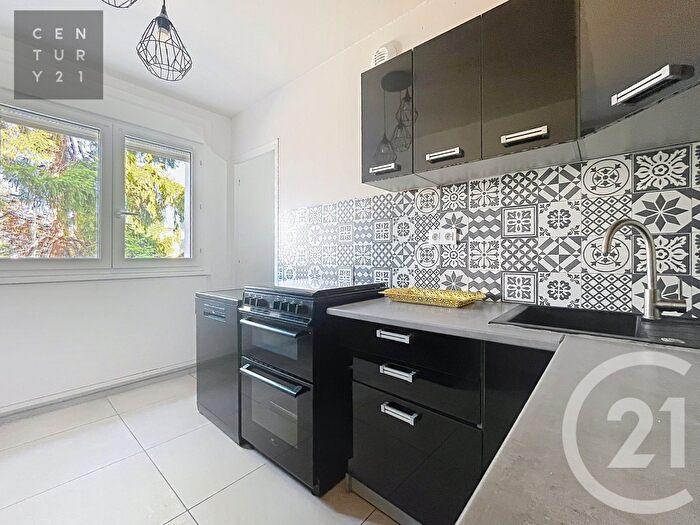 Appartement 2 pièces à vendre à La Chapelle-Saint-Luc, Vieille ville