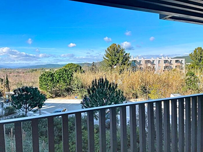 Appartement 2 pièces à vendre - Hyères, Ayguade, Salins