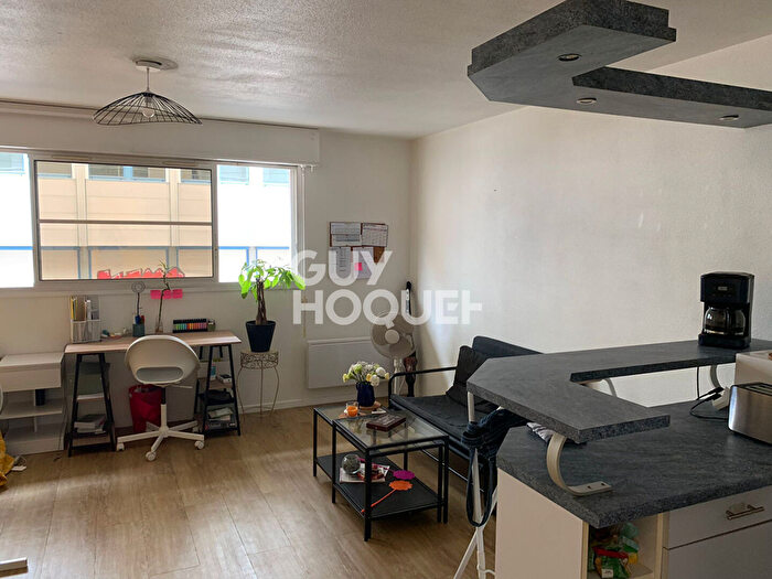 Appartement à louer - Bordeaux, Croix Blanche - 1 pièce