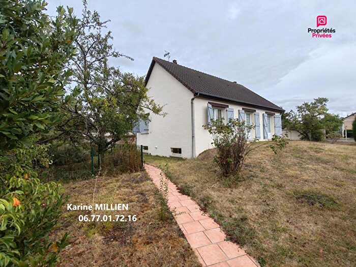 Maison 3 pièces à La Couture-Boussey, à vendre