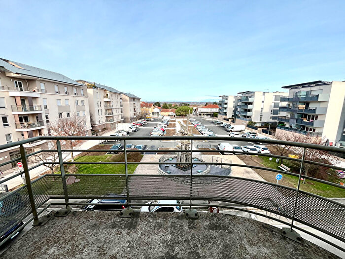 Appartement à vendre - Décines-Charpieu, La Soie Montaberlet - 2 pièces - 1 chambre