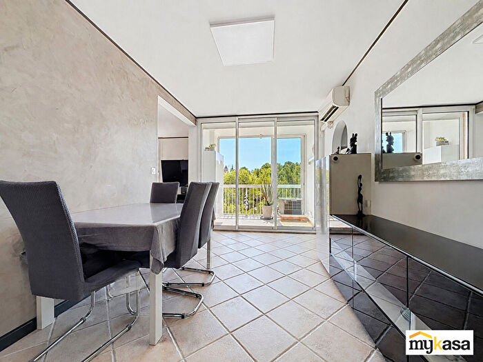 Martigues, Notre-Dame des Marins, Canto Perdrix : Appartement 4 pièces à vendre