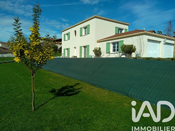 Maison à vendre - Chagnon - 5 pièces - 3 chambres