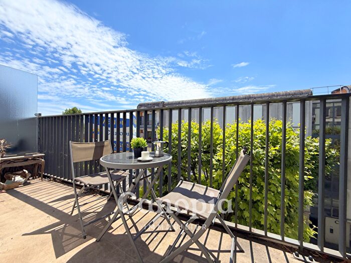 Appartement 3 pièces à Arcueil, Joliot Curie, à vendre