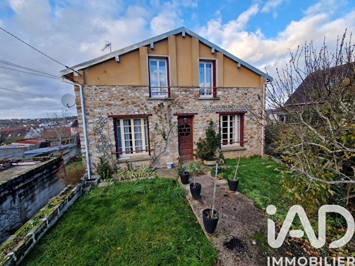 Maison à vendre - Yerres, Gambetta, Brossolette, Belvédère - 6 pièces - 4 chambres
