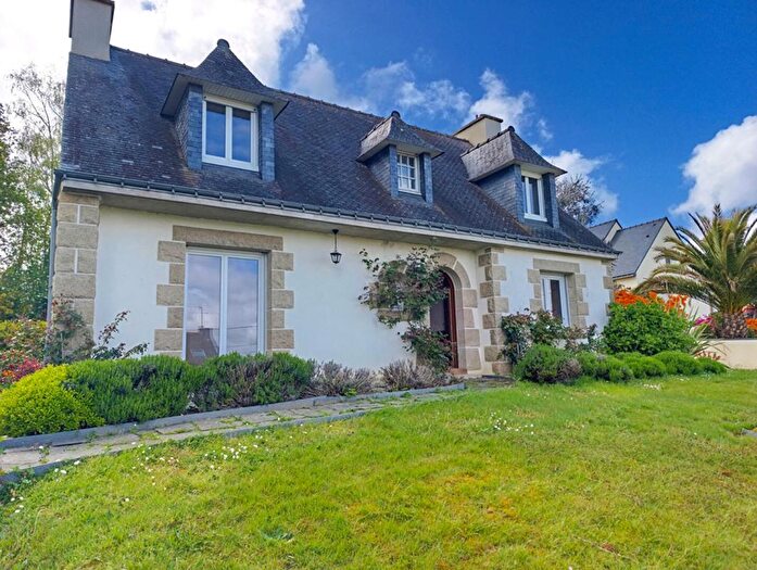 Maison à vendre - Pontivy, Paul Langevin - 5 pièces - 4 chambres