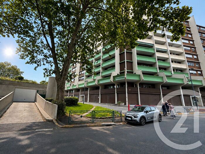 Sevran, Centre-ville, Perrin - Appartement 4 pièces à vendre