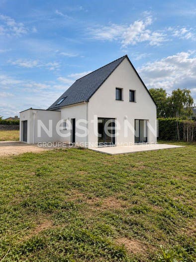 Maison 5 pièces à Pluméliau-Bieuzy, à louer