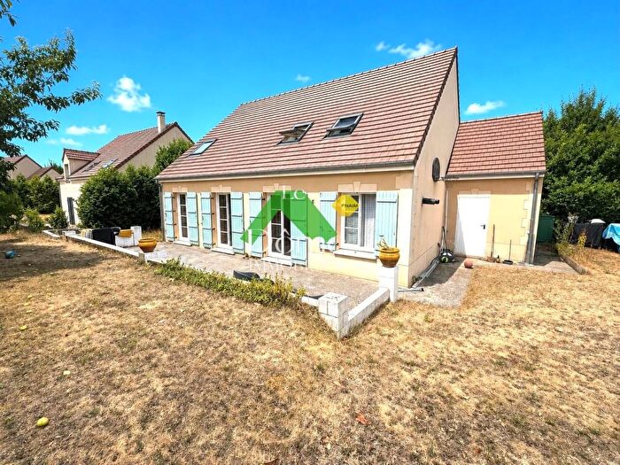 Chambly : Maison 9 pièces à vendre