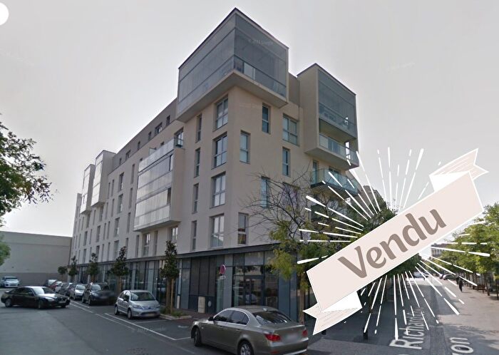 Appartement 3 pièces à Le Bourget, à vendre