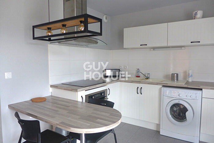 Appartement à louer - Perpignan, Moulin-à-Vent, Vertefeuille - 3 pièces - 2 chambres