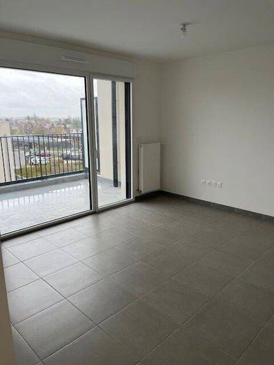 Bruyères-le-Châtel - Appartement 2 pièces à louer