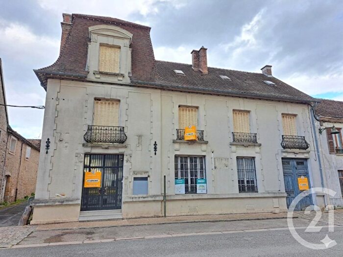 La Chapelle-la-Reine - Maison 13 pièces à vendre