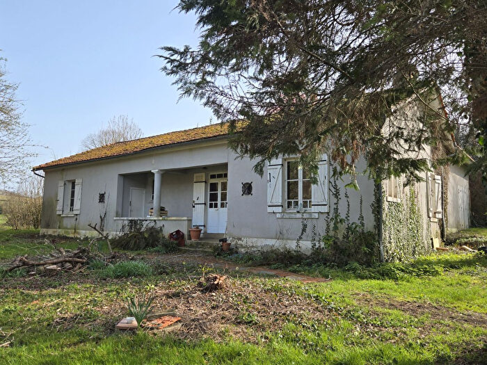 Villamblard : Maison 5 pièces à vendre