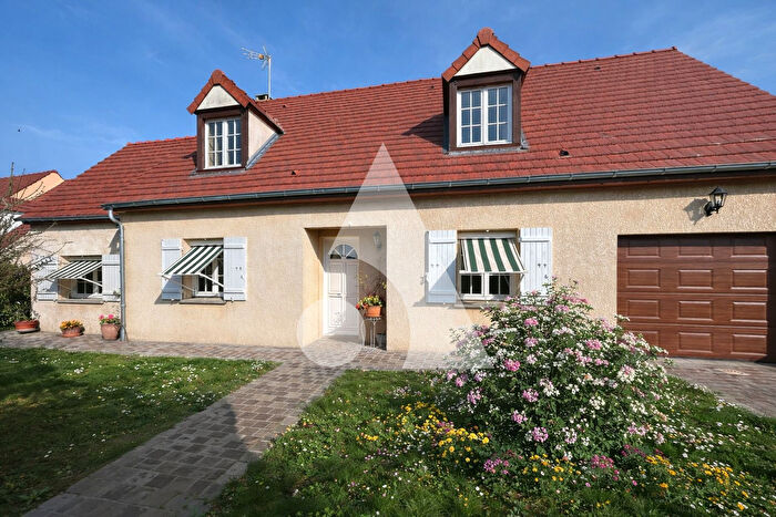 Maison à vendre - Couilly-Pont-aux-Dames - 7 pièces - 5 chambres