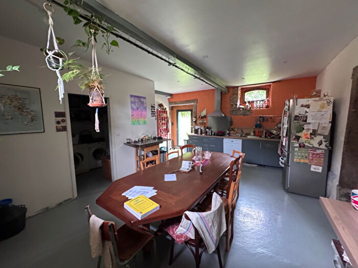 Maison à vendre - Le Rheu - 9 pièces - 6 chambres