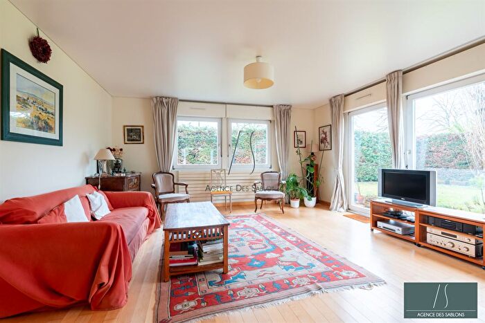 Maison à vendre - Montesson, Les Rabaux - 10 pièces - 7 chambres