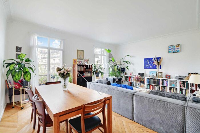 Appartement 4 pièces à Paris 17ème, Porte de Clichy, à vendre