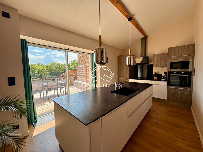 Maison à vendre - Saint-Laurent-dOingt - 5 pièces - 4 chambres