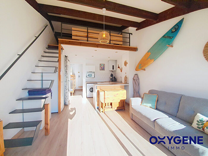 Appartement à vendre - Saint-Cyprien - 2 pièces - 1 chambre