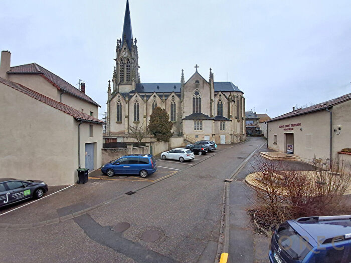 Appartement à louer - Delme - 3 pièces - 2 chambres