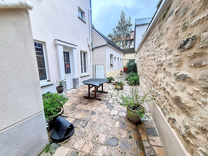 Appartement à vendre - Fontainebleau - 2 pièces - 1 chambre