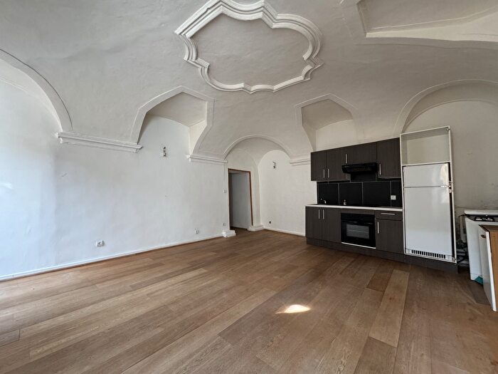 Appartement à vendre - Tende - 2 pièces - 1 chambre