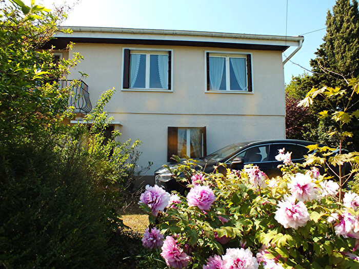 Maison 6 pièces à Tournus, à vendre