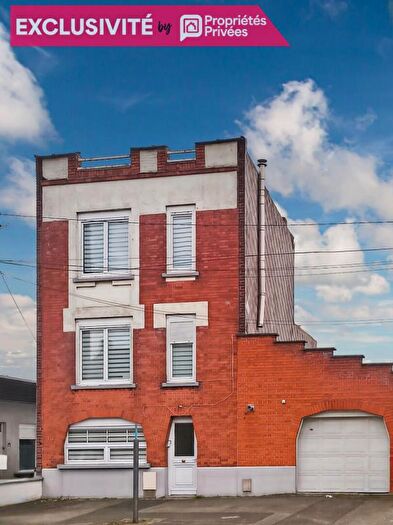 Maison à vendre - Wattrelos, Baillerie, Houzarde, Beaulieu - 8 pièces - 4 chambres