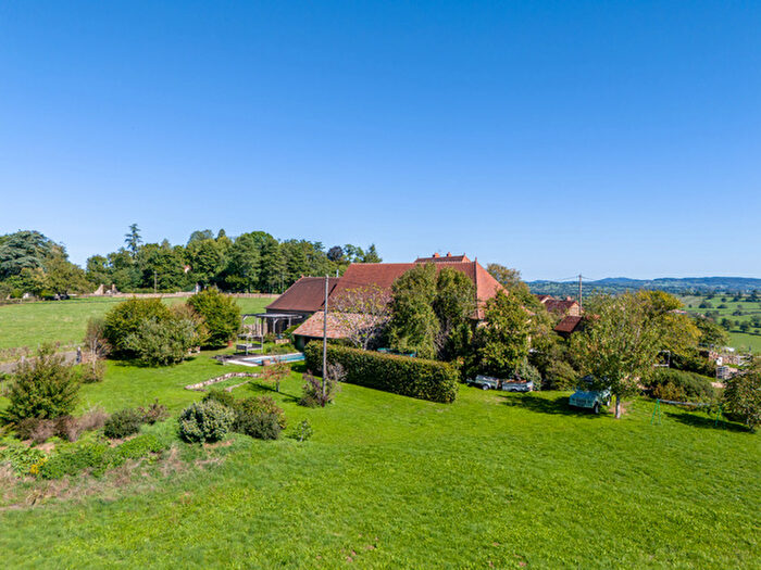 Maison à vendre - Paray-le-Monial - 6 pièces - 4 chambres