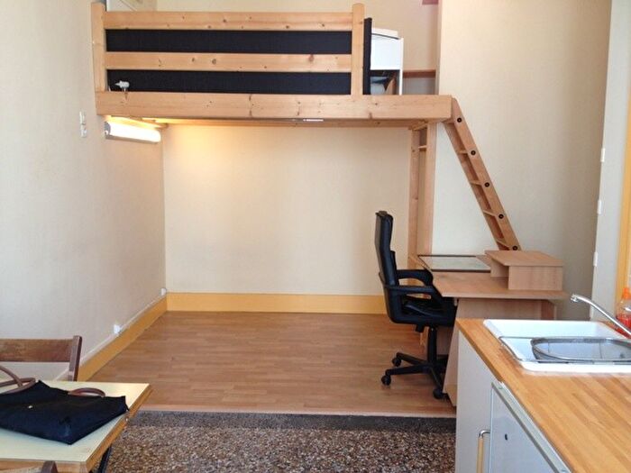 Appartement à louer - Grenoble, Gare - 1 pièce