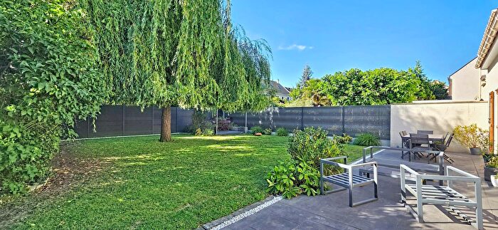 Maison 6 pièces à vendre - Guyancourt, Zones d'activités, Hameau de Bouviers, Hameau de la Minière