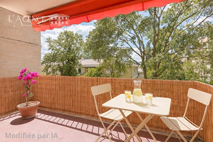 Appartement à vendre - Aix-en-Provence, Pont de Beraud - 3 pièces - 2 chambres