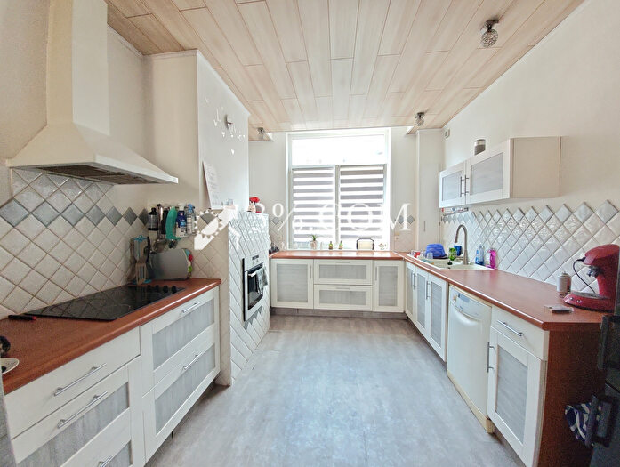 Maison à vendre - Halluin, Mont, Rouge Porte - 6 pièces - 4 chambres