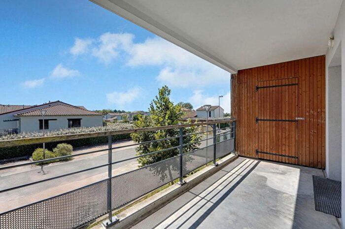 Appartement à vendre - Saint-Geniès-Bellevue - 1 pièce