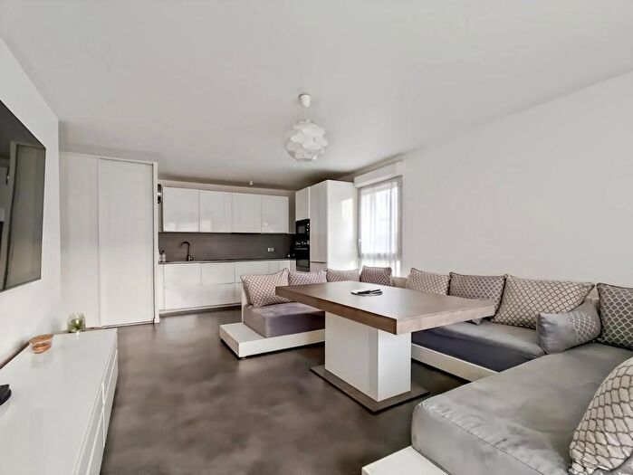 Appartement à vendre - Trappes, Merisier, Aérostat - 4 pièces - 3 chambres