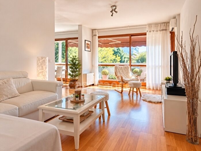 Appartement 3 pièces à vendre - Saint-Raphaël, Les Arênes