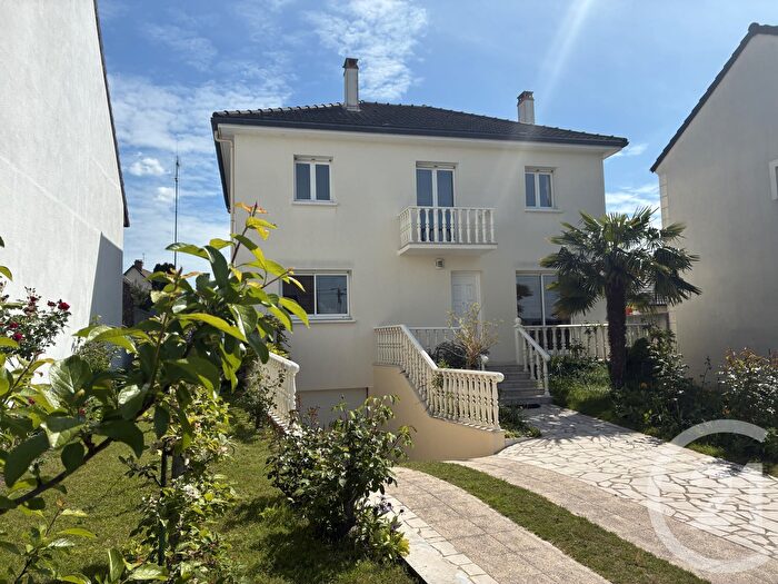 Ormesson-sur-Marne : Maison 5 pièces à vendre
