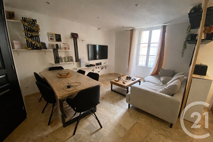 Saint-Maximin-la-Sainte-Baume, Centre-ville - Appartement 4 pièces à vendre
