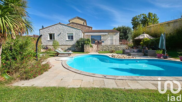 Maison à vendre - Barjac - 5 pièces - 3 chambres