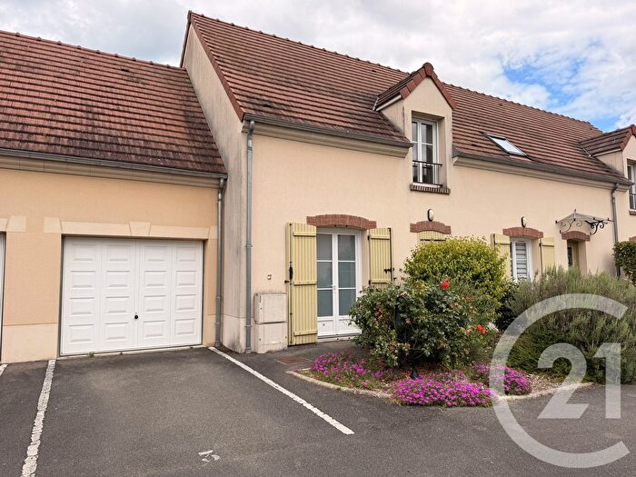 Maison 4 pièces à vendre à Traînou