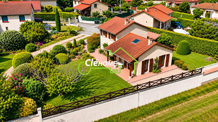 Maison 5 pièces à Lentilly, à vendre