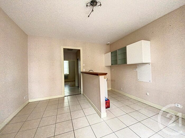 Saint-Pourçain-sur-Sioule - Appartement 2 pièces à louer