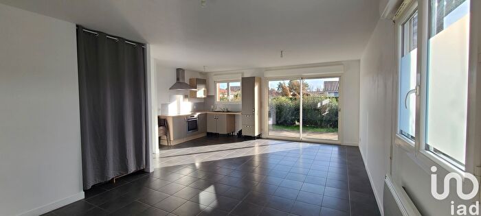Maisons à vendre et appartements à louer - 1