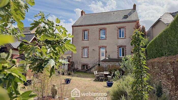 Segré - Maison 9 pièces à vendre