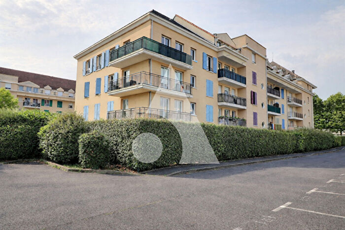 Appartement à vendre - Pontoise, Les Louvrais - 3 pièces - 2 chambres